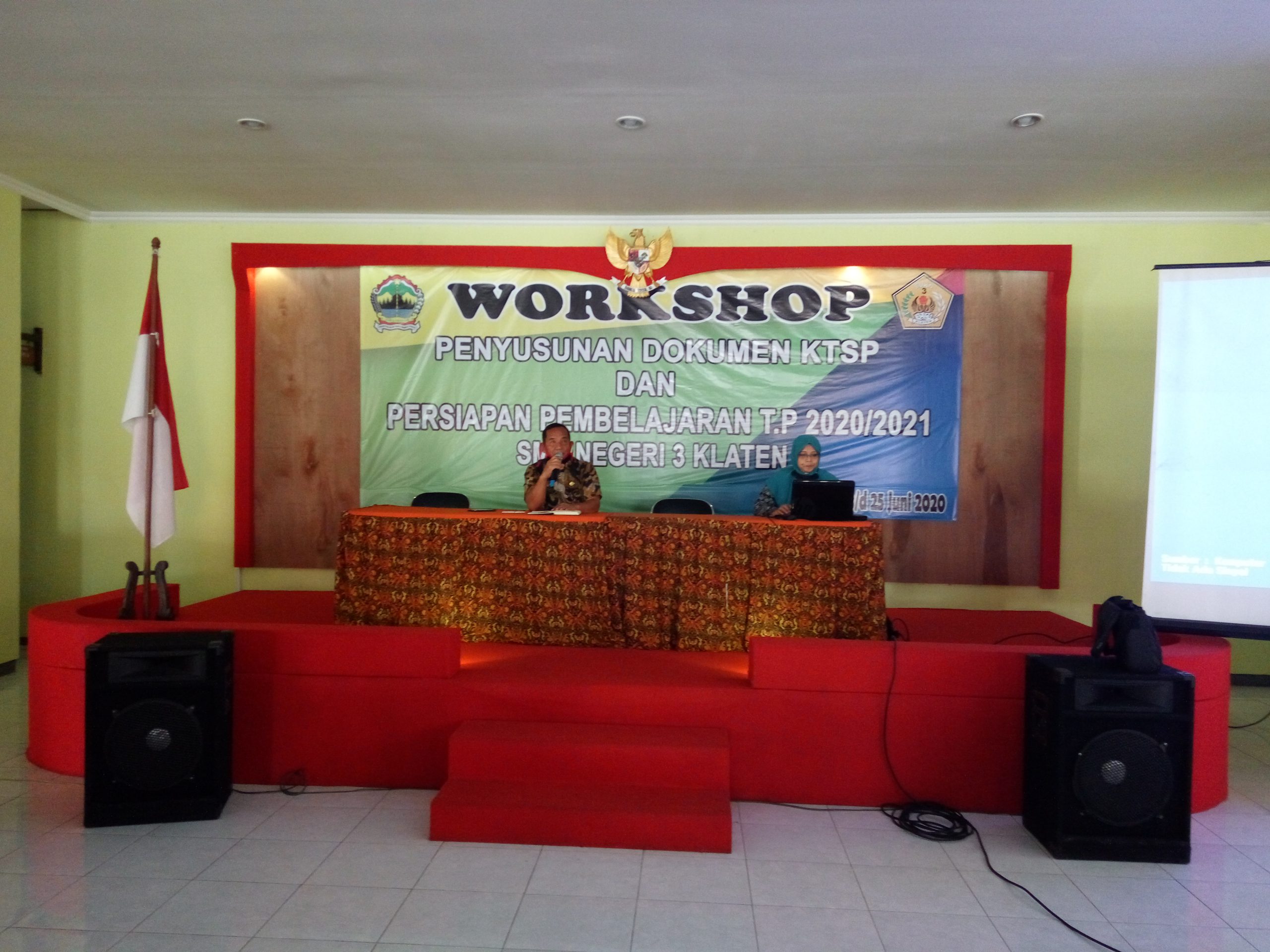 WORKSHOP PENYUSUNAN DOKUMEN KTSP DAN PERSIAPAN PEMBELAJARAN SMK NEGERI ... WORKSHOP PENYUSUNAN DOKUMEN KTSP DAN PERSIAPAN PEMBELAJARAN SMK NEGERI ...